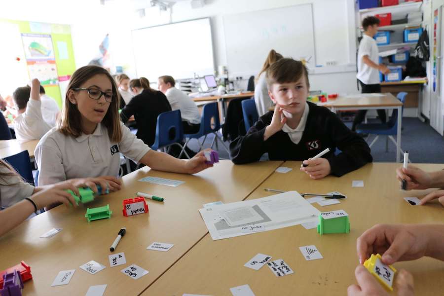 Oracy in the classroom: a teacher's guide